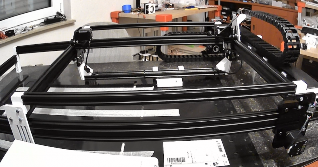 Optics in motion | WTheiss Hardware and Software